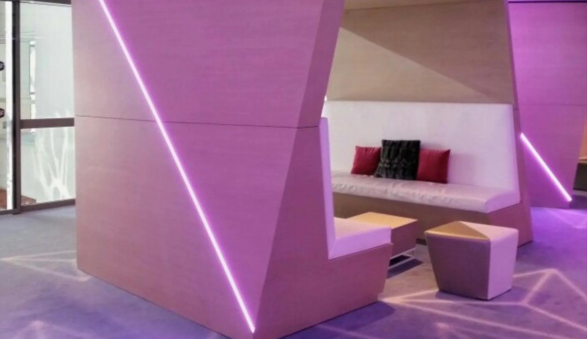 13 Trade Show Booth Design Trends For 2024